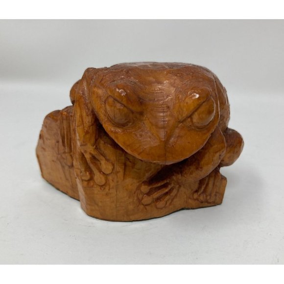 Unbranded | Accents | Vintage Handcarved Wooden Frog Sitting On Stump ...